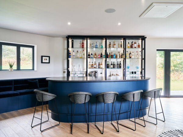 Hague Blue Bar - Eternal Kitchens